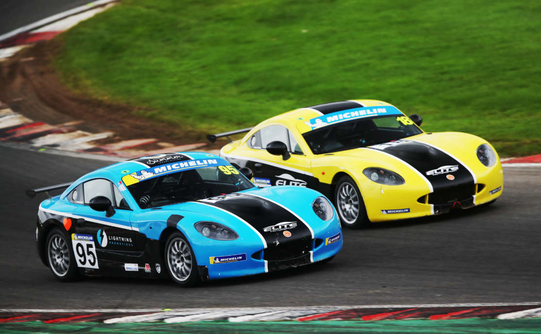 Elite Motorsport Target Title Success In Ginetta Juniors - Ginetta