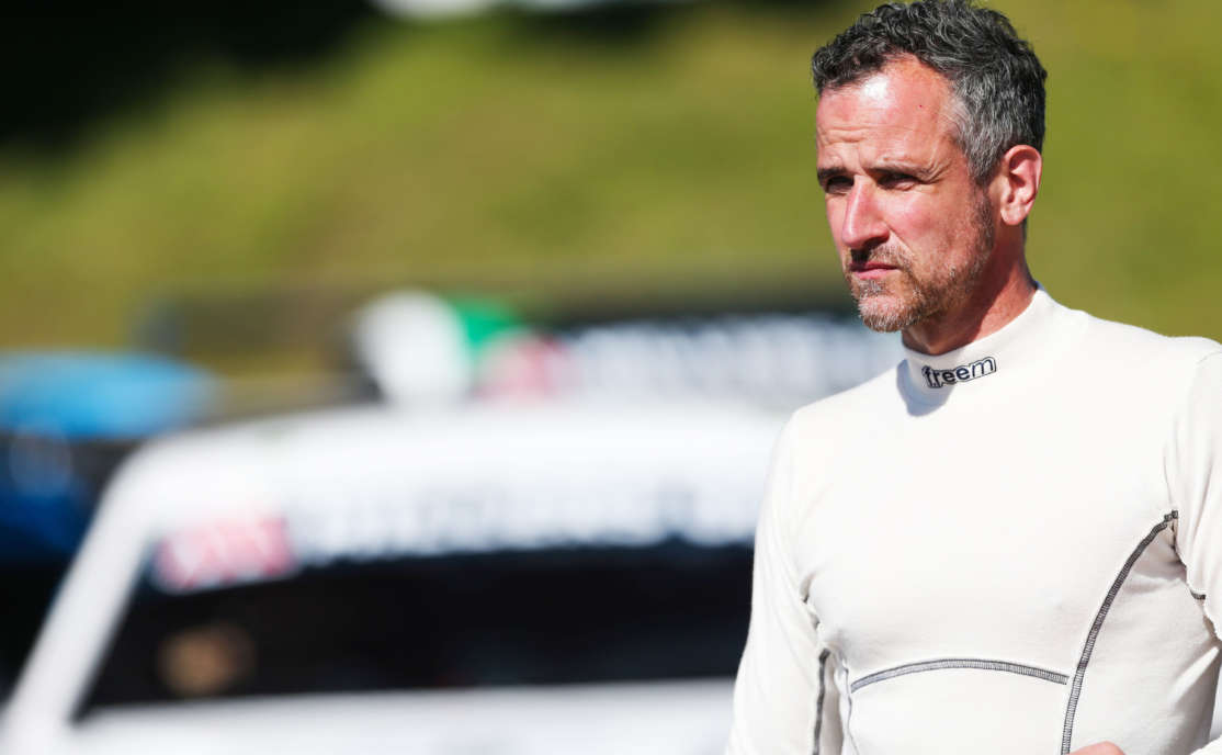 Luke Warr And Race Car Consultants Continue In Ginetta GT4 SuperCup ...